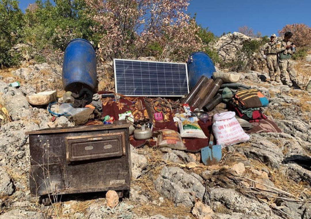 Gerger'de Toprağa Gömülü Yaşam Malzemesi Bulundu - Gerger Postası